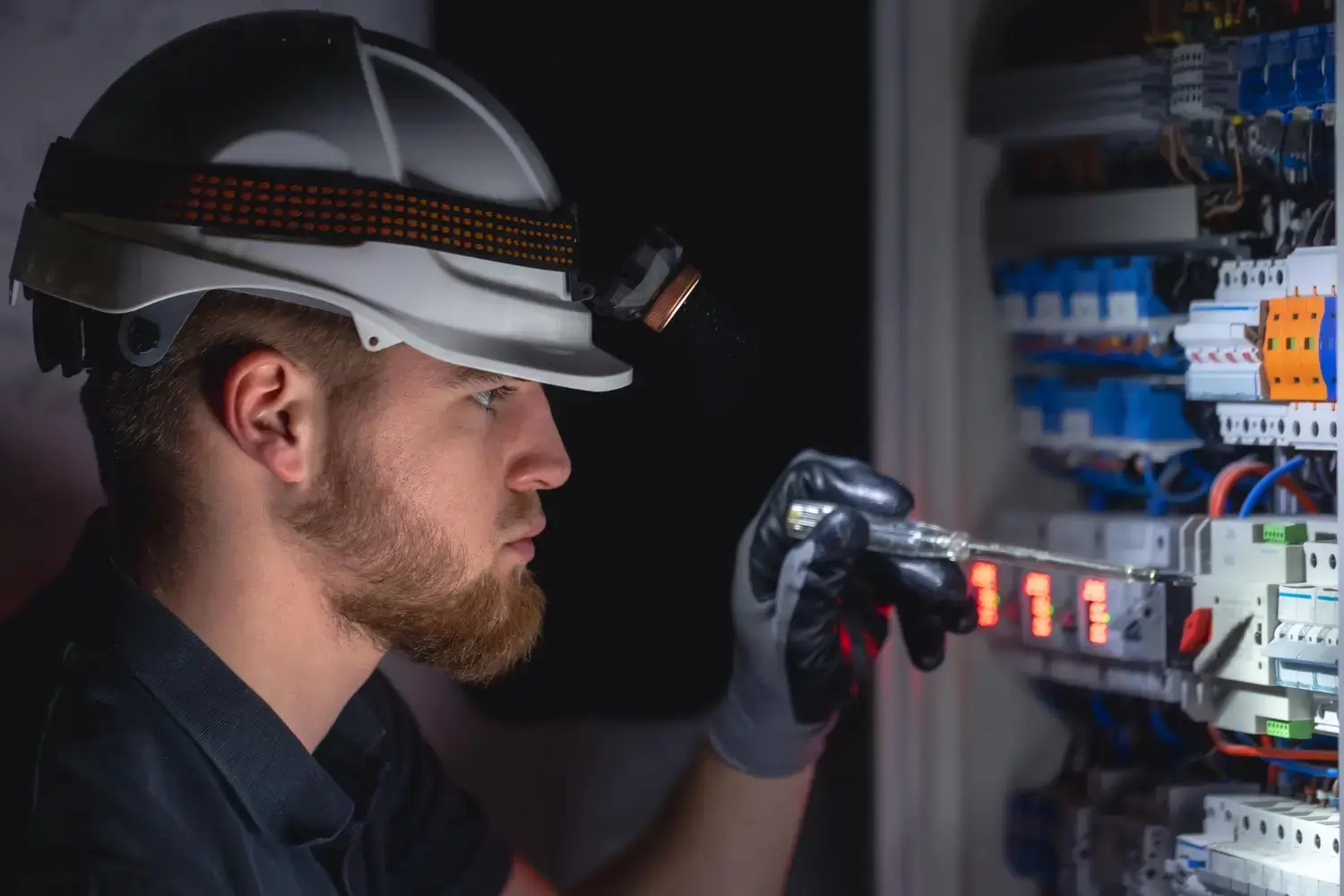 24 Hour Electrician in Novena, Queenstown Singapore - AVV Electricals ...